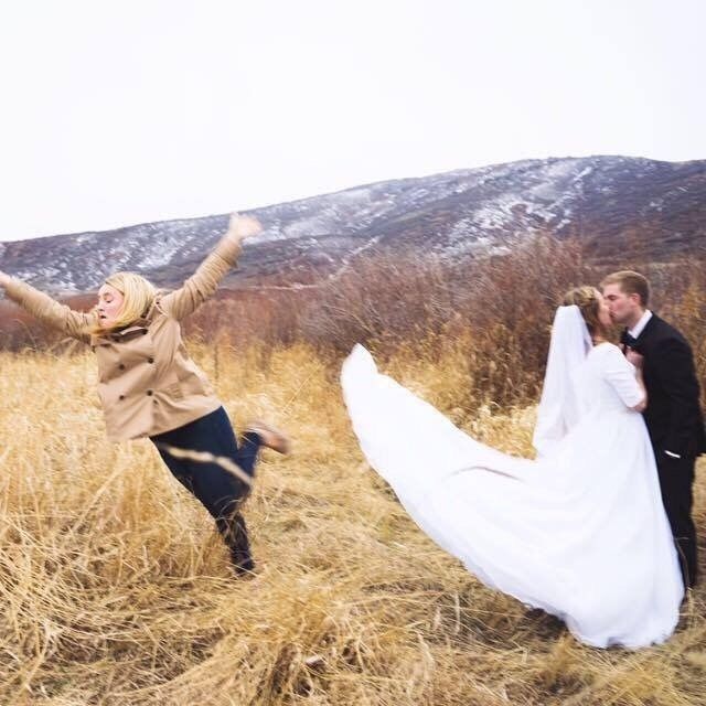 Photobomb Wedding