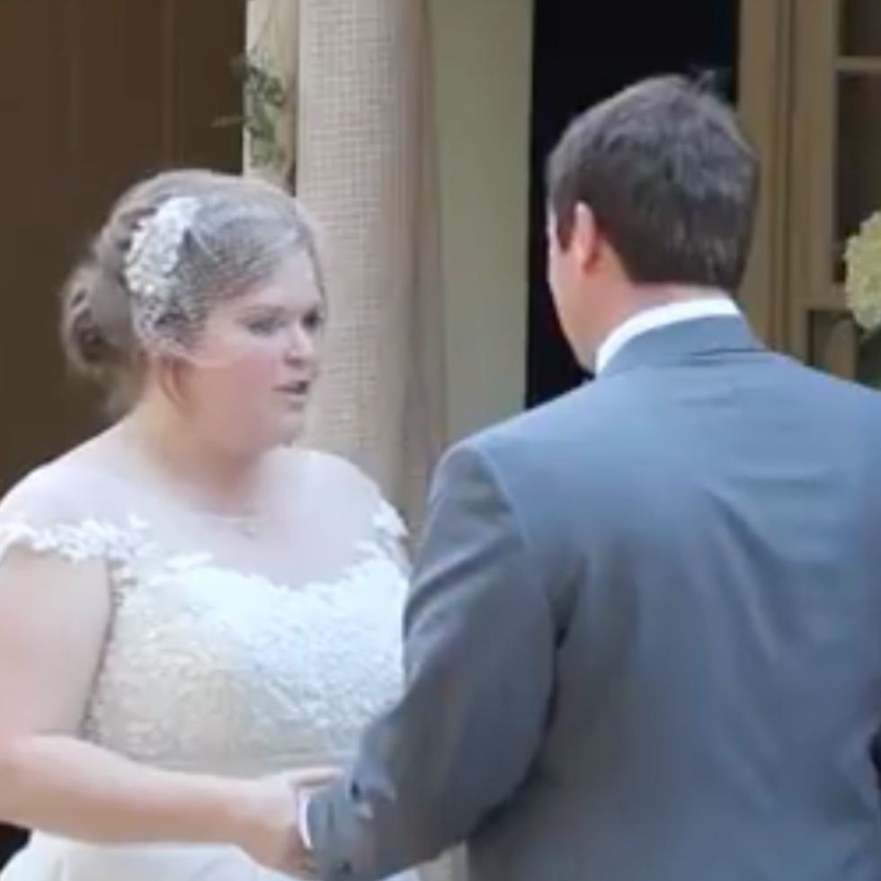 Vomit At Wedding Wedding Officiant VOMITS During Vows!