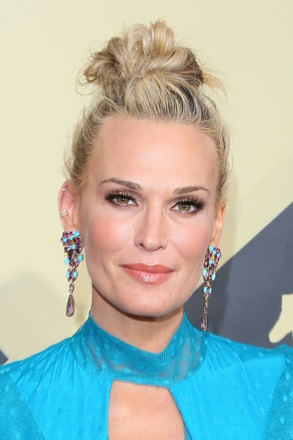 Easy Updos For Short Thin Hair